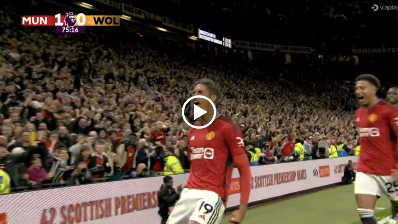 Raphael Varane fires Manchester United ahead with a STUNNING goal ...