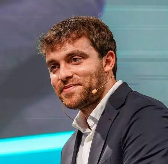 Romano confirms star 'agrees' Rangers contract extension as length of ...